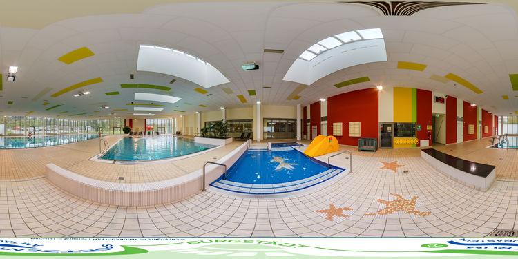 Kinderbecken - Sportzentrum am Taurastein Burgstädt - 360grad team