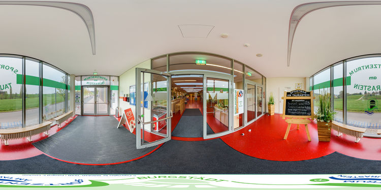 Eingangsbereich - Sportzentrum am Taurastein Burgstädt - 360grad team